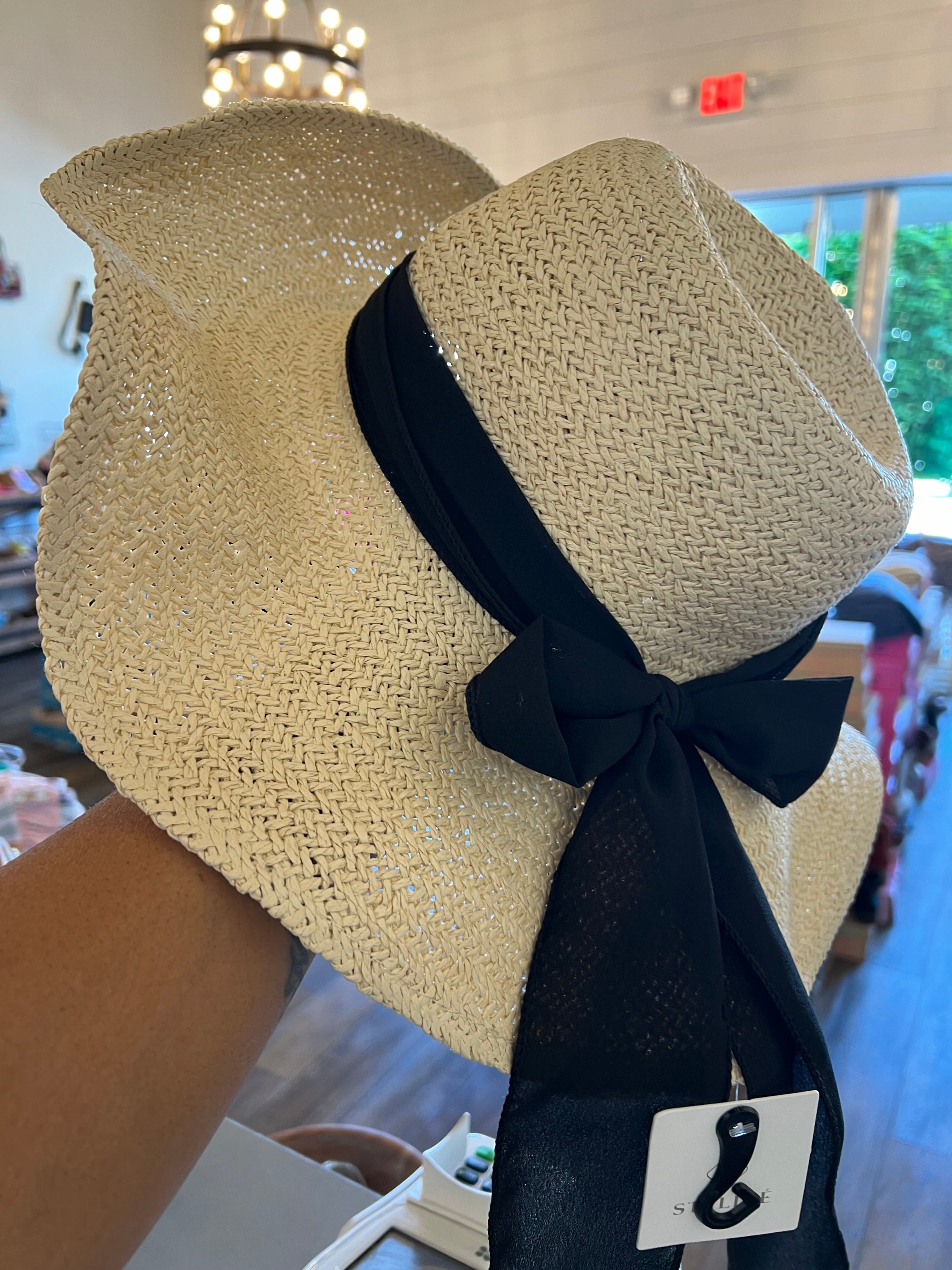 Natural straw bow hat – CoTique Boutique
